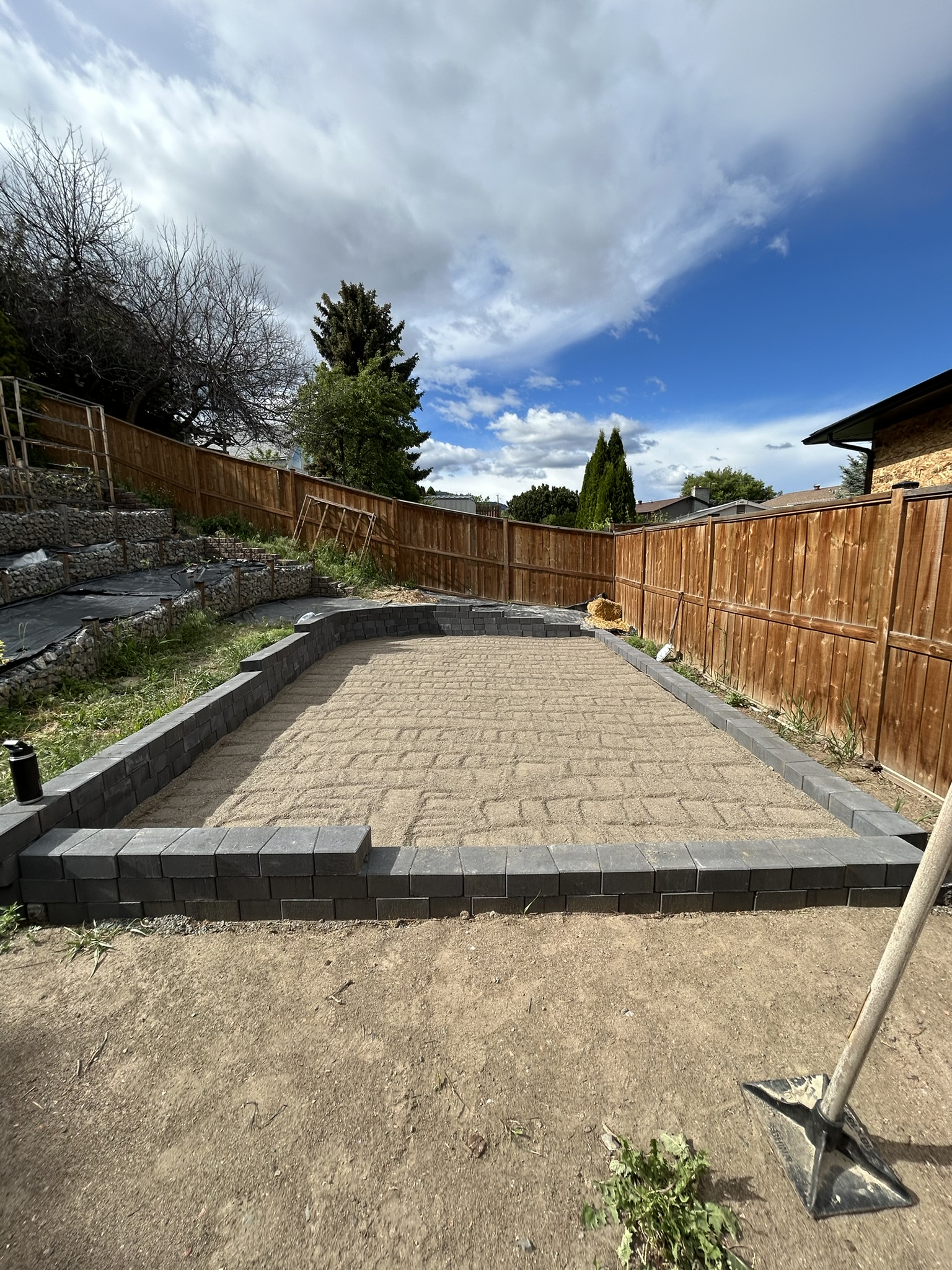 More walls – Stackstone vs Rock – JK Building The Dream